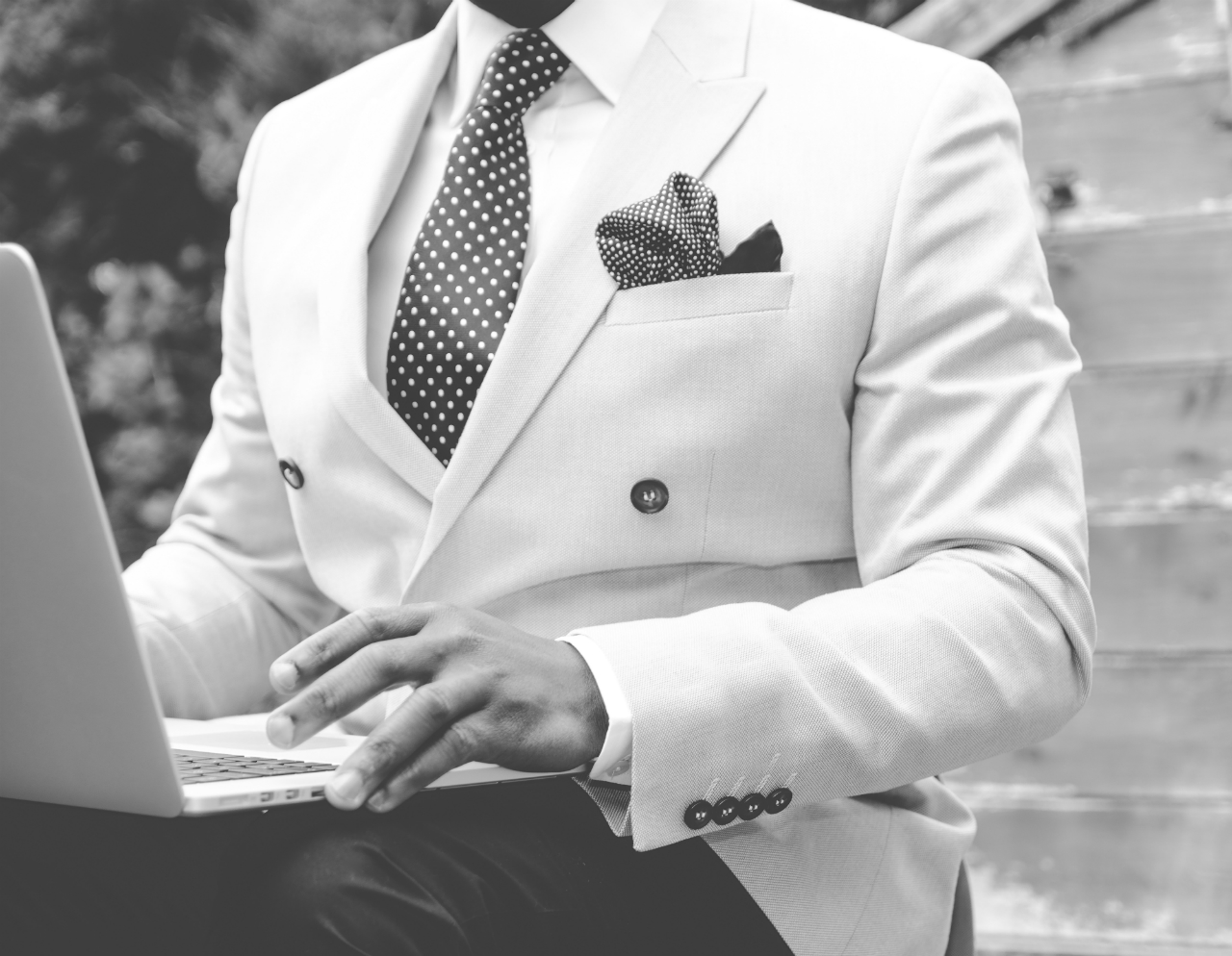What To Look For In A Freelance Copywriter Other Than Experience And